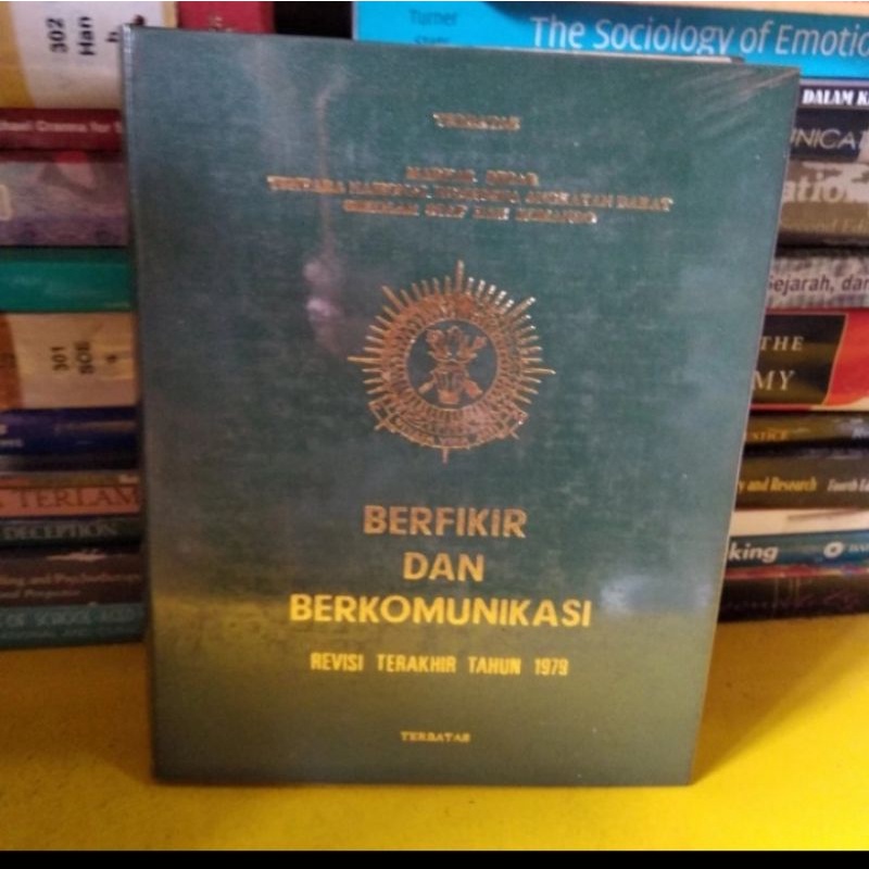 Jual BERFIKIR DAN BERKOMUNIKASI- MABES TNI AD | Shopee Indonesia