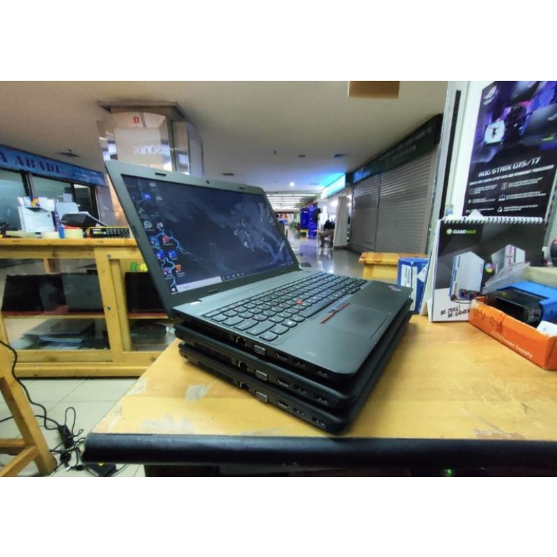 Jual Laptop Lenovo E550 Core i3 gen 5 Layar 15 inch keyboard us barang ...