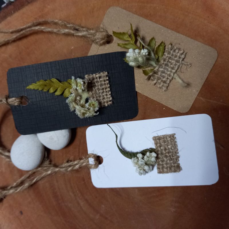Jual Simple rustic Hangtag kartu ucapan gantung dengan bunga kering ...