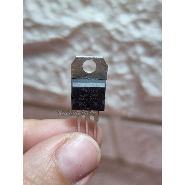 Jual TRANSISTOR L7805 IC L7805 TRANSISTOR 7805 IC 7805 | Shopee Indonesia