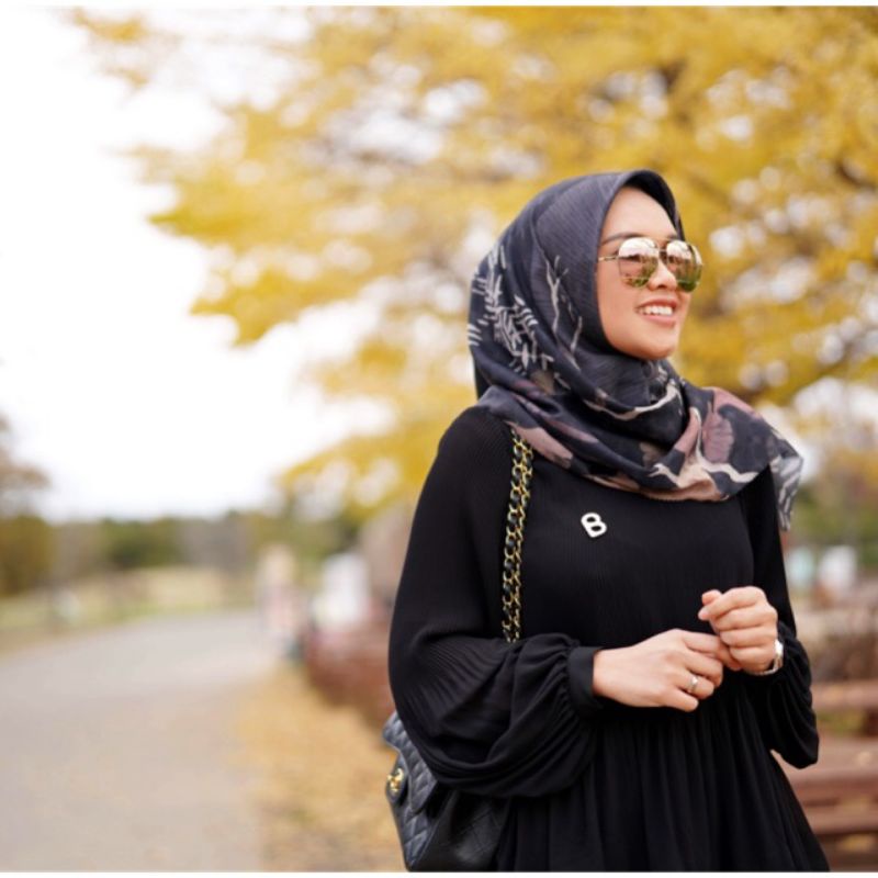 Jual Ginkgo series buttonscarves BLACK ready stock | Shopee Indonesia