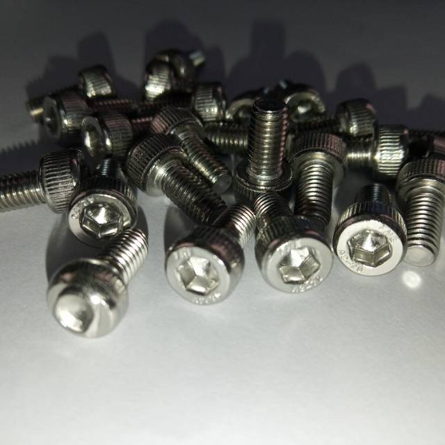 Jual Baut L M5 x 12 (1.2cm)stainless 304 THE A2-70 | Shopee Indonesia