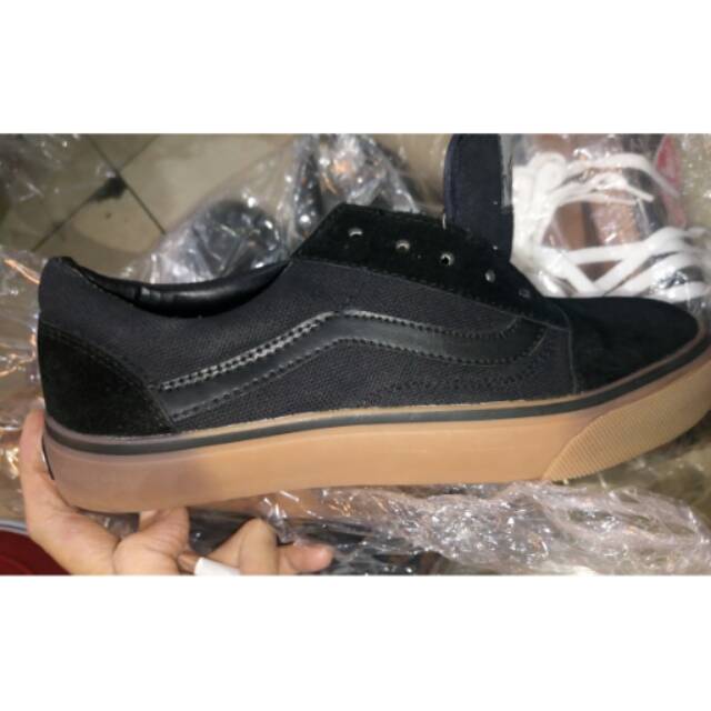 Jual Sepatu vans full hitam | Shopee Indonesia