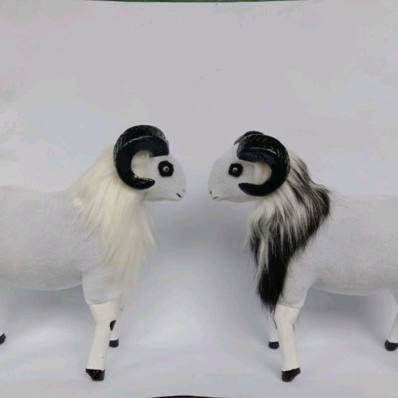 Jual (GARUT BANGKIT STORE) 2pcs Hitam-Putih KARYA MINIATUR DOMBA ADU ...