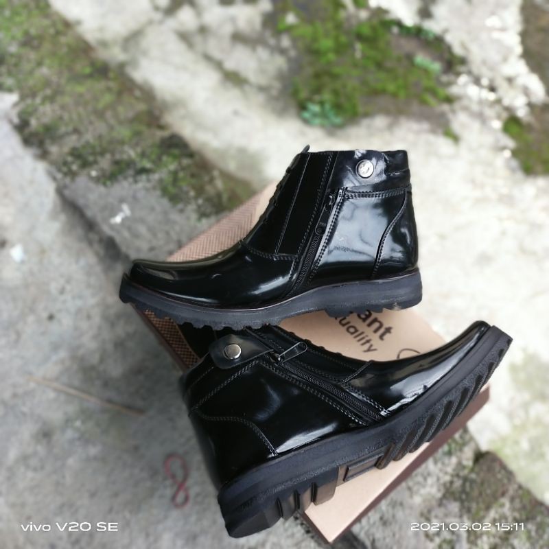 Jual Sepatu Pdh kantor Sepatu Pdh Satpam | Shopee Indonesia