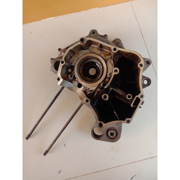 Jual Blok Crankcase 54P bagian Kanan Yamaha Mio Soul Gt Mio J Mio Gt ...