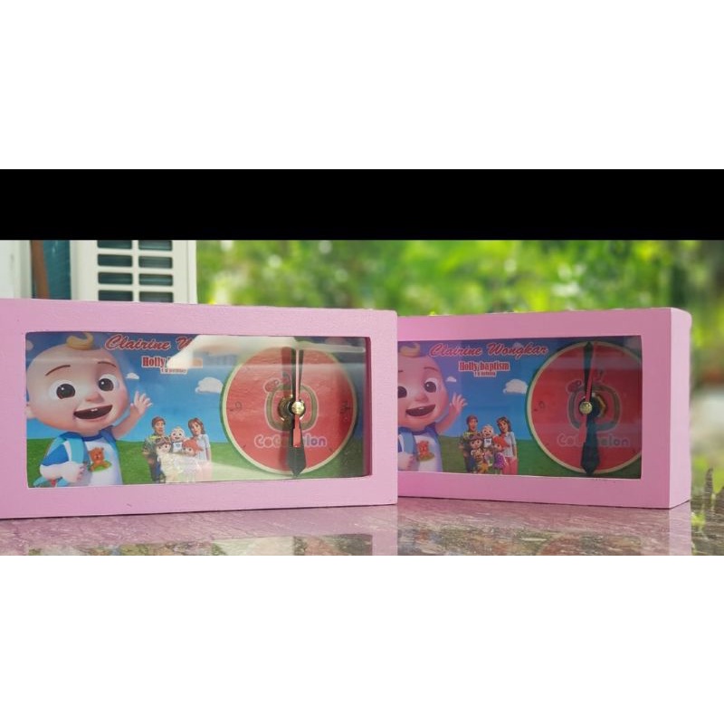 Jual souvenir ultah jam kayu box +nama teman (Kemas plastik+pita ...