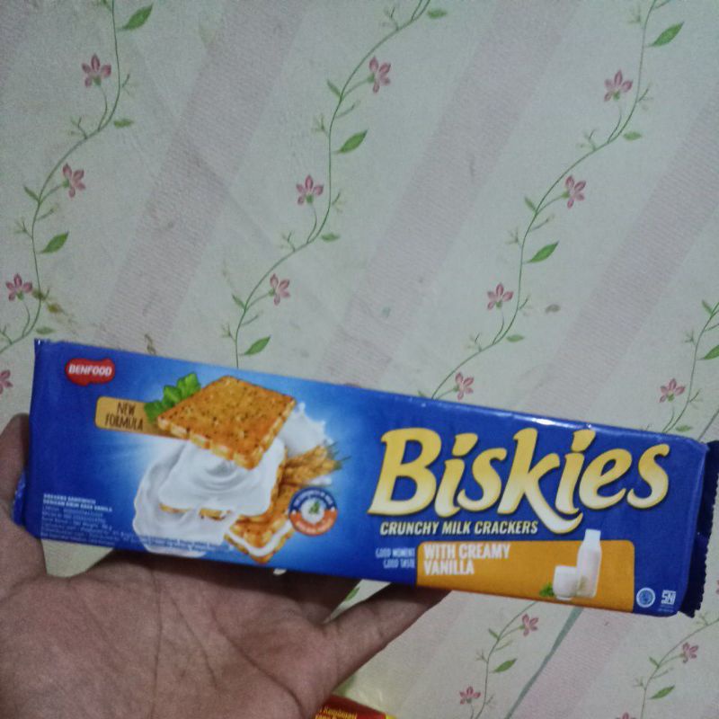 Jual Biskuit Biskies Crunchy Milk Crackers 96 g | Shopee Indonesia