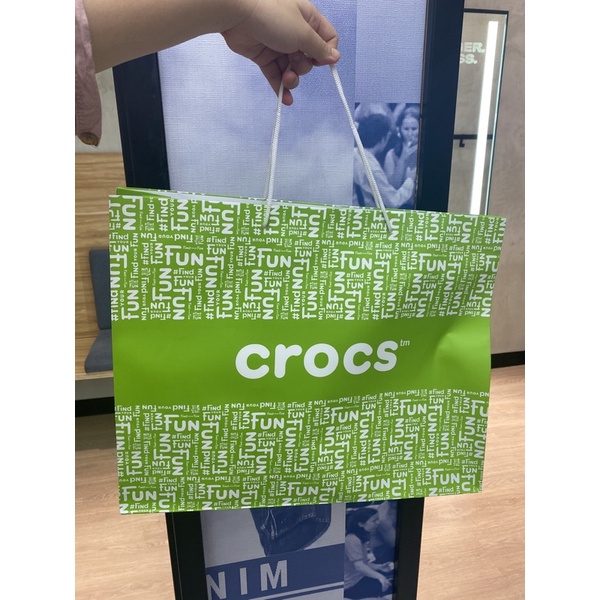 Jual PAPERBAG CROCS UKURAN BESAR | Shopee Indonesia
