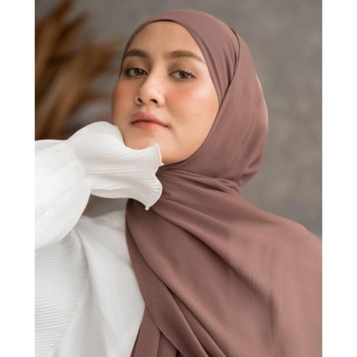 Jual Pashmina ceruty baby doll // Hijab pasmina ukuran 175x75cm // Kerudung pashmina ceruty baby ...