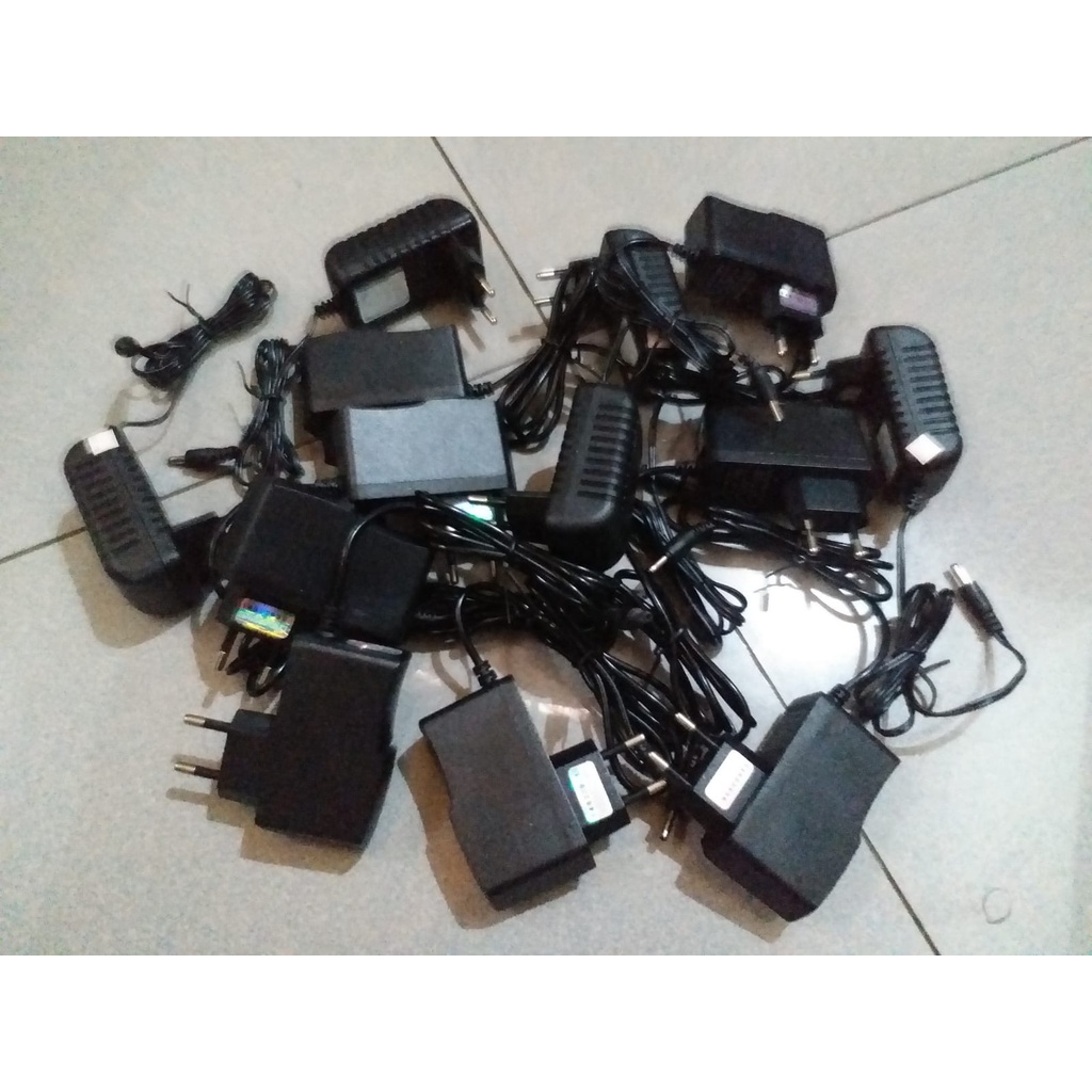 Jual adaptor 5v 2a stb akari ax512 ax117 | Shopee Indonesia
