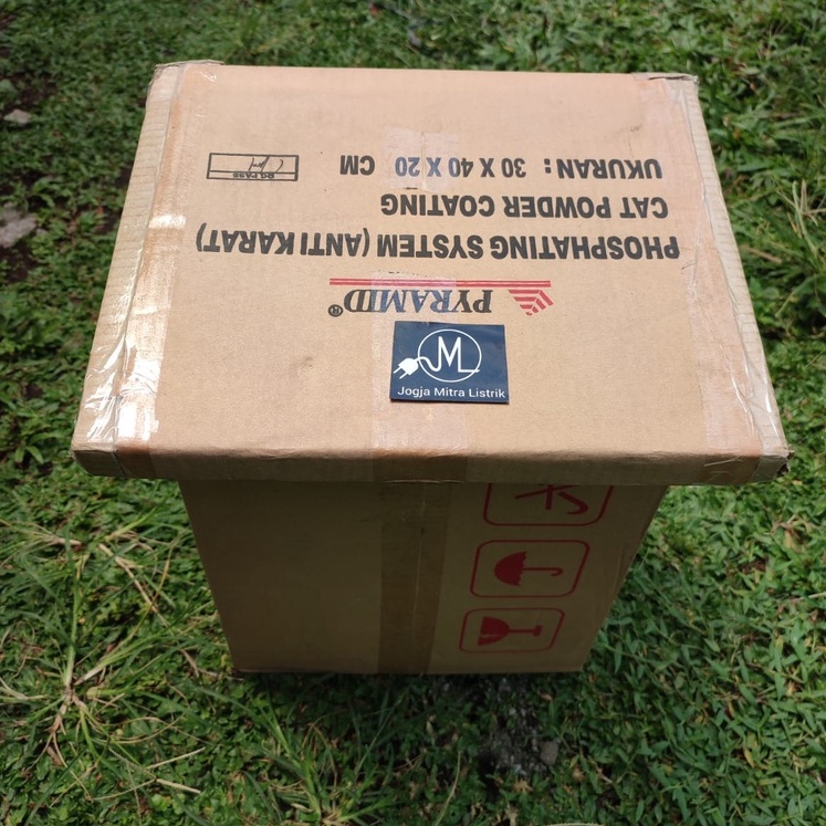 Jual BOX PANEL LISTRIK TOPI PYRAMID 30X40X20 / OUTDOOR PANEL | Shopee ...