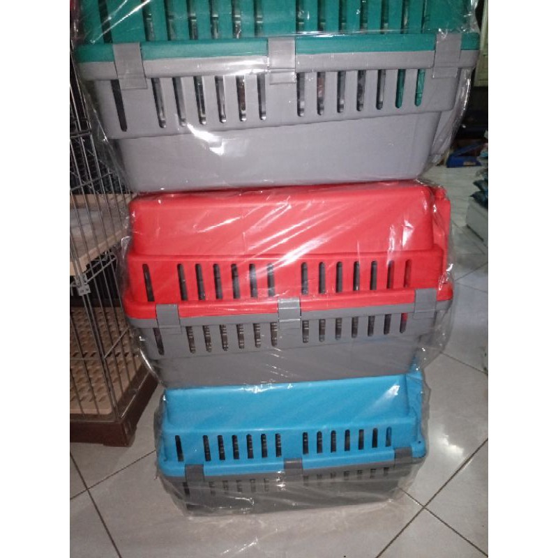 Jual Keranjang Pet Cargo Canel box kucing Anjing ukuran sedang | Shopee ...