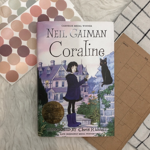 Jual Coraline by Neil Gaiman | Shopee Indonesia
