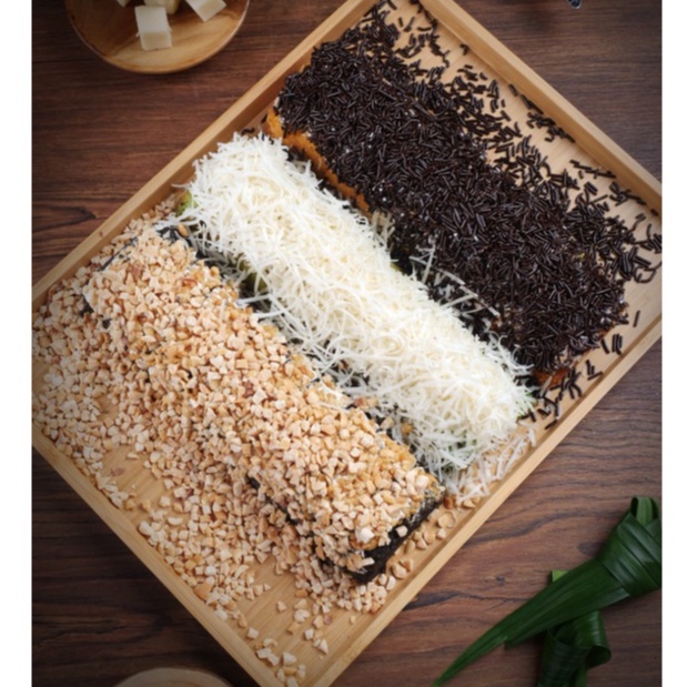 Jual Bolu 3 (TIGA) Rasa / Kue Bolu Pandan Keju / Coklat Kacang ...