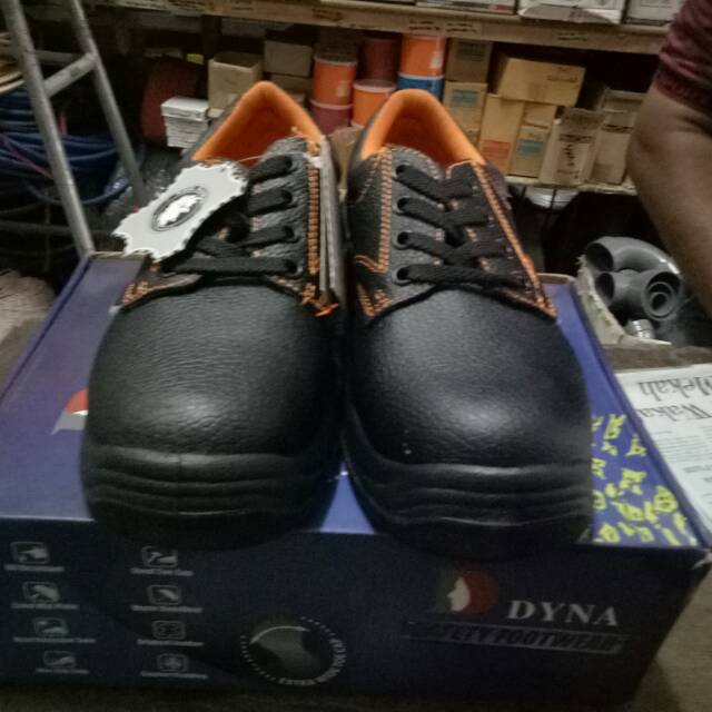Jual Sepatu safety dyna | Shopee Indonesia