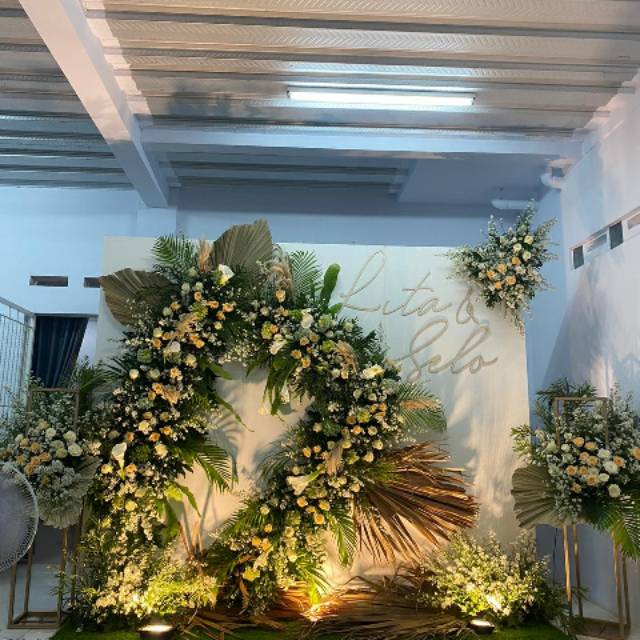 Jual Wedding Backdrop Papan Putih - rustic wedding | Shopee Indonesia