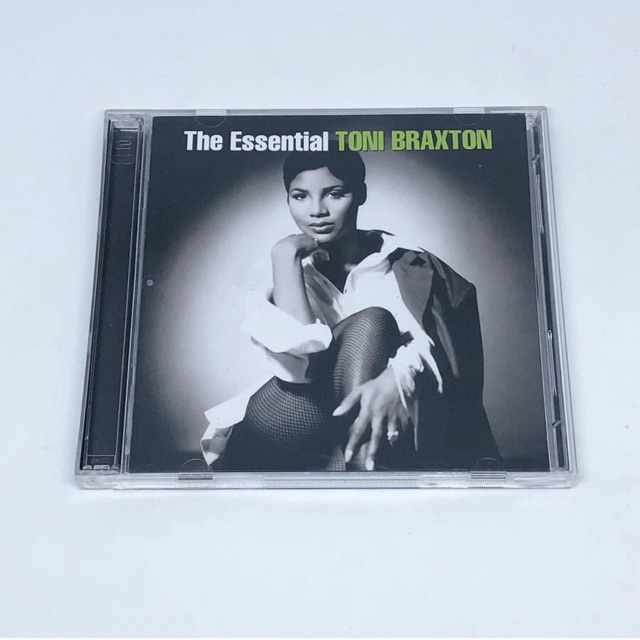 Jual CD lokal - Toni Braxton - The Essential | Shopee Indonesia