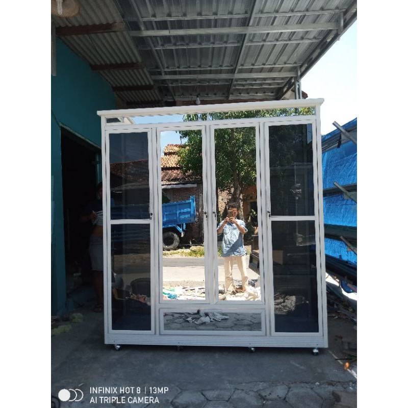 Jual lemari pakaian kaca pintu 4 / almari pakaian kaca alumunium model ...
