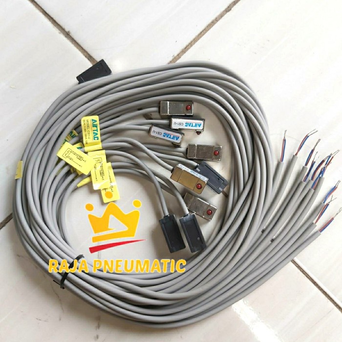 Jual MAGNETIC SENSOR CYLINDER ANGIN / REED SWITCH TYPE CS1U AIRTAC ...