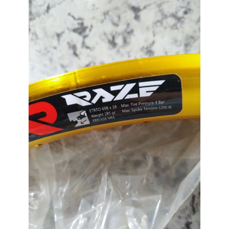 Jual Velg Peleg Peleng Sepeda Sepasang Raze Ukuran 26 Lubang Hole 32H ...