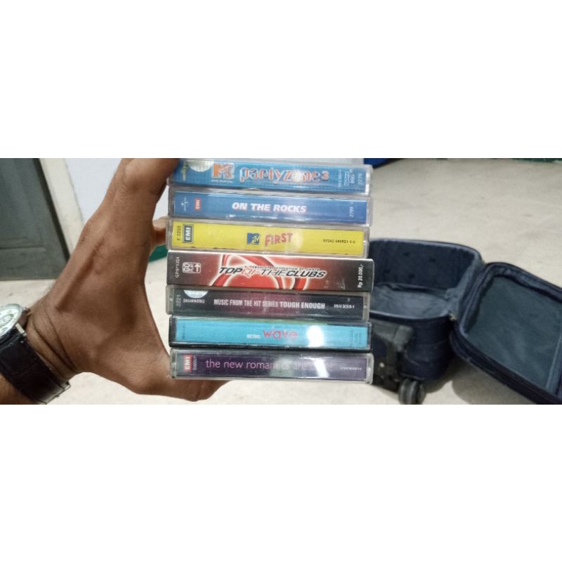 Jual kaset pita album kompilasi barat | Shopee Indonesia