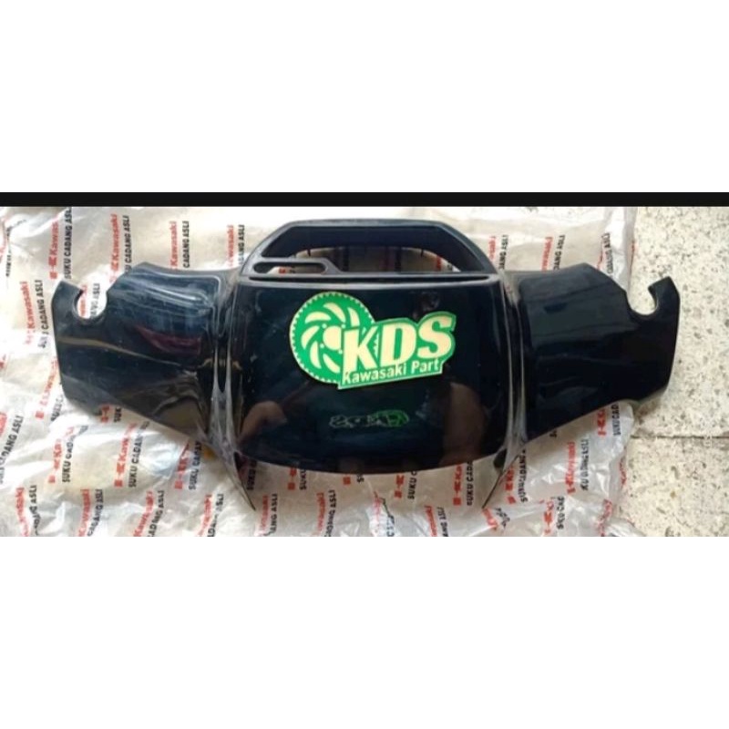 Jual batok kepala depan hitam bagian atas motor Kawasaki Kaze r vr ...