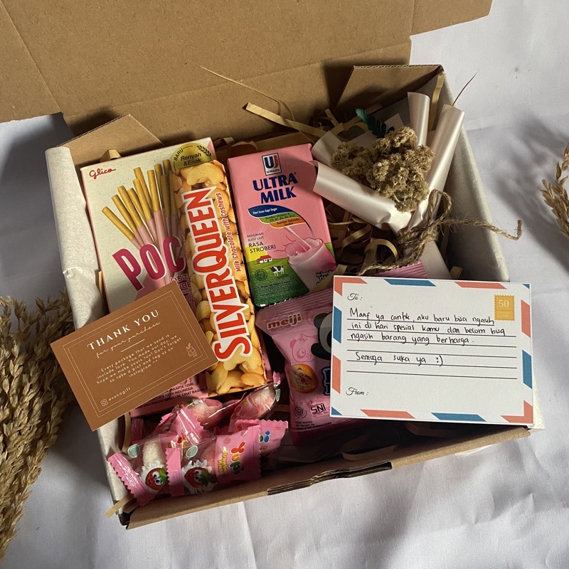 Jual Snack box Bunga Hadiah Wisuda / Ulang Tahun | Shopee Indonesia