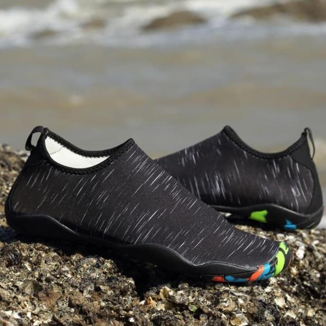 Jual PROMO!!! Sepatu Pantai Black sepatu diving sepatu renang sepatu ...