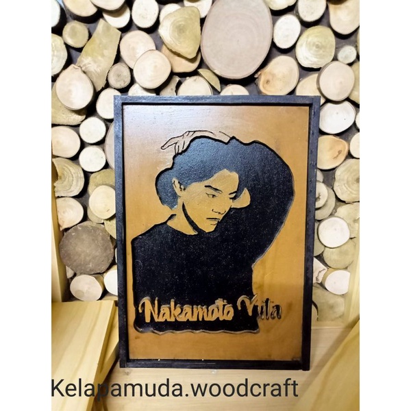 Jual Pajangan siluet ukiran kayu Yuta NCT /Custom | Shopee Indonesia
