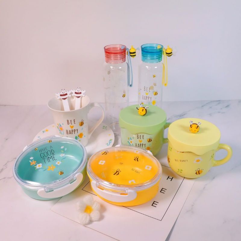 Jual MINISO official Disney & We bare bears & Cute Bee Happy bento box ...
