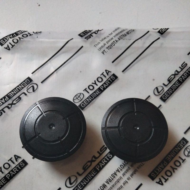 Jual kancing klep body kit mobil Yaris Vios original hrg satuan atau ...