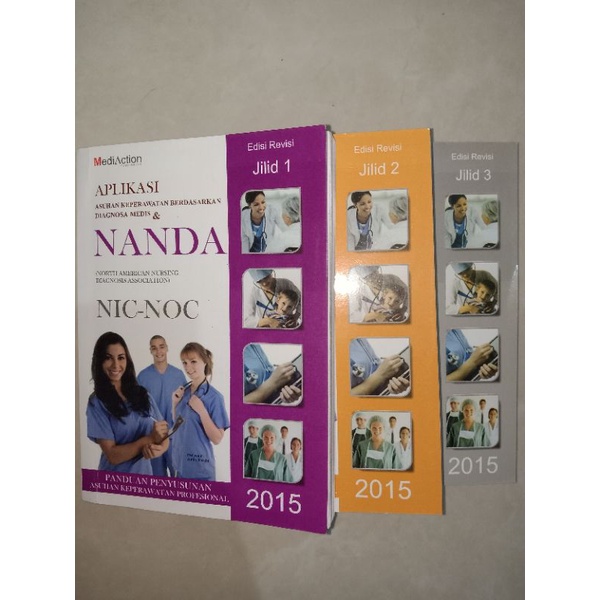 Jual BUKU ASUHAN KEPERAWATAN BERDASARKAN DIAGNOSA MEDIS & NANDA NIC NOC | Shopee Indonesia