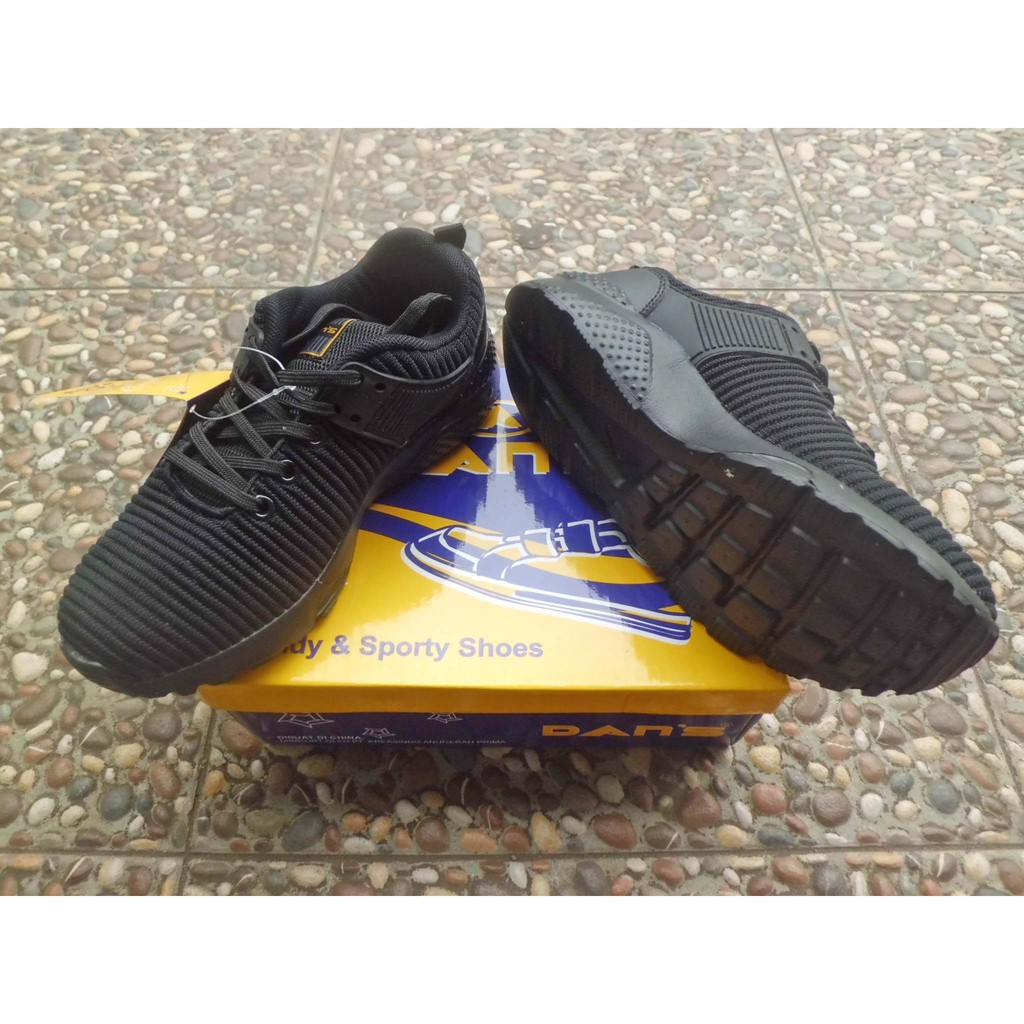 Jual Sepatu Sekolah Dan's Rogan (Black/White) | Shopee Indonesia