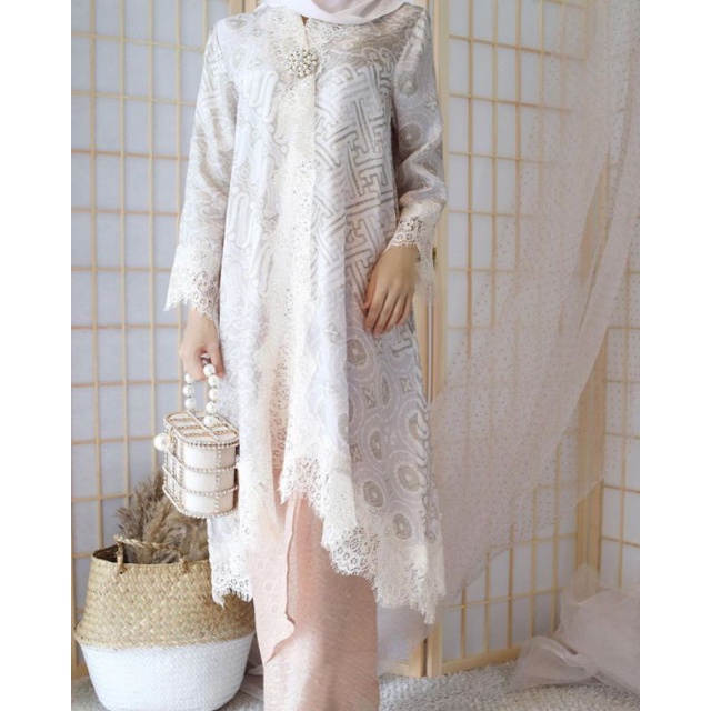 Jual syahnita outer lace batik viscose renda (atasan saja) termurah ...