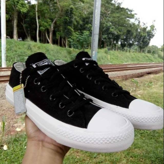 Jual CONVERSE UKURAN JUMBO 44.45.46 - CONVERSE BIG SIZE - SEPATU ...