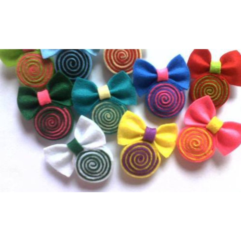 Jual Souvenir Pernikahan| Bross Pita Bulat| Bross Kain Flanel | Shopee ...
