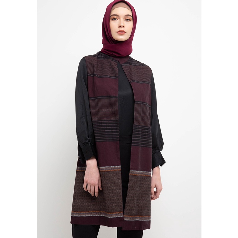 Jual Intresse Scallywag Maroon Outer | Shopee Indonesia