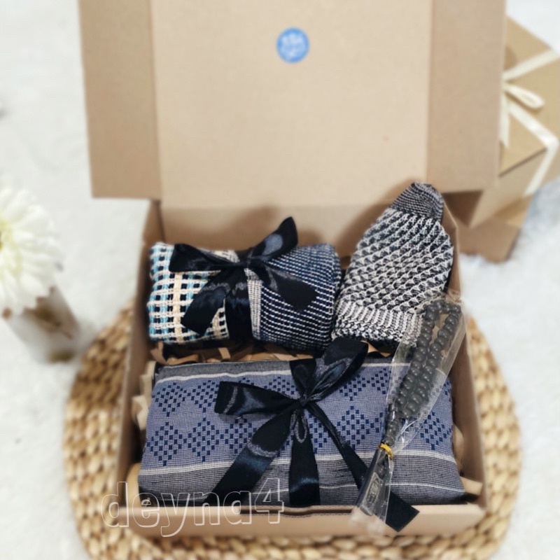 Jual Kado Cowok Alat Shalat. Sarung + Sajadah Sujud (35 x 60cm). Kado ...