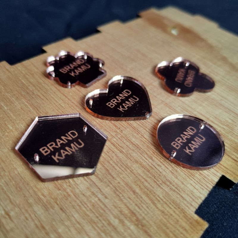 Jual LABEL AKRILIK HIJAB | AKRILIK GOLD | REBRANDING LABEL HIJAB ...