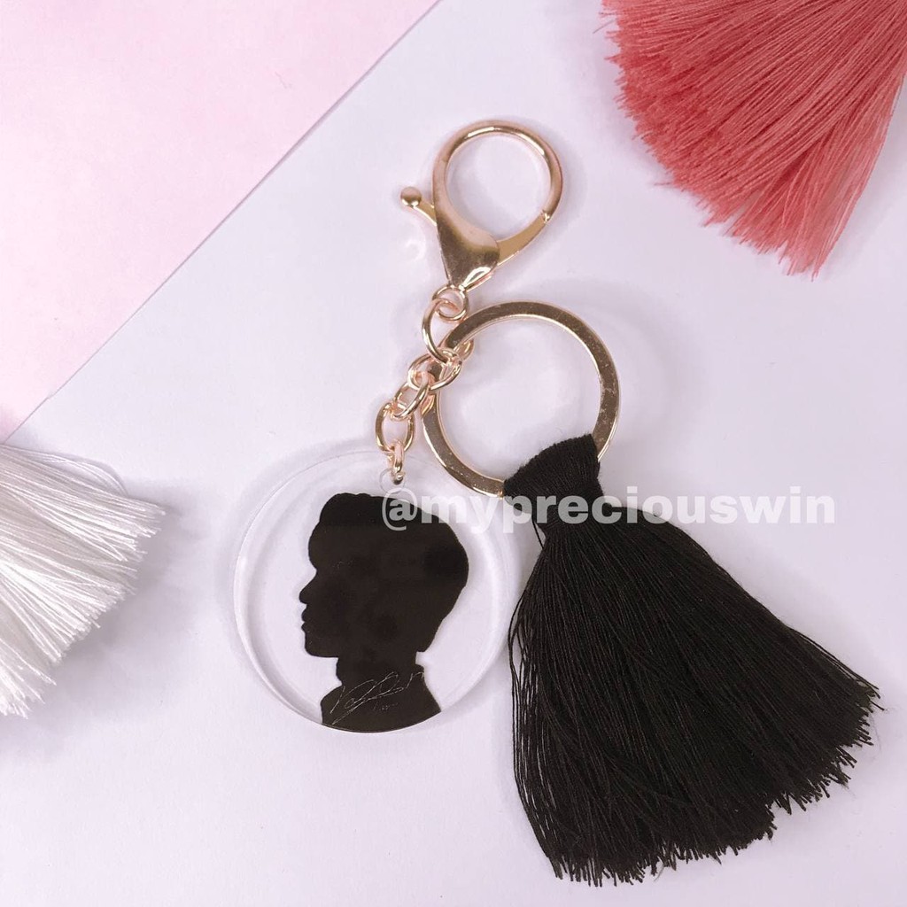 Jual silhouette ver. NCT WAYV DAN CUSTOM keyring keychain gantungan ...
