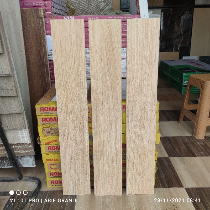 Jual granit roman motif kayu 15x90 GT912201R Cedar Beige | Shopee Indonesia