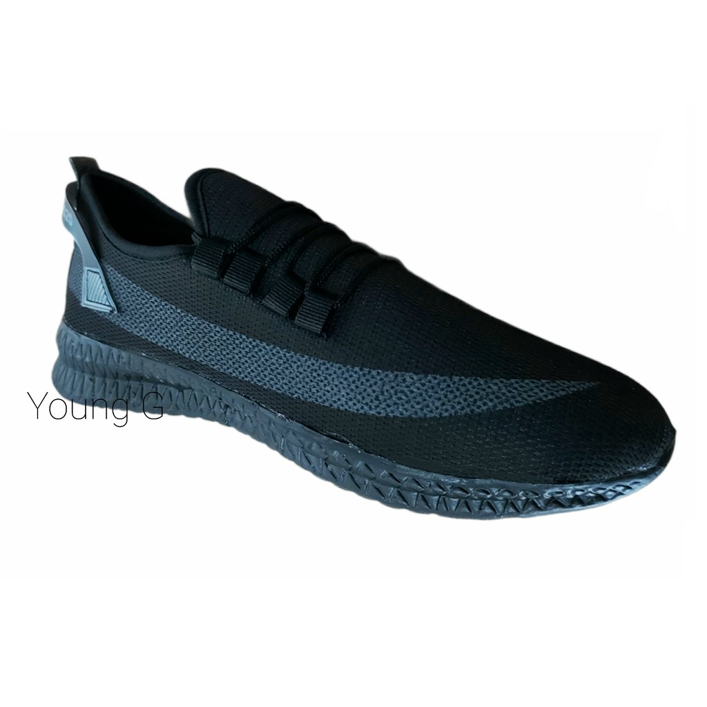 Jual Sepatu Pria / Wanita Full Hitam - New Design - Sepatu Sneakers ...