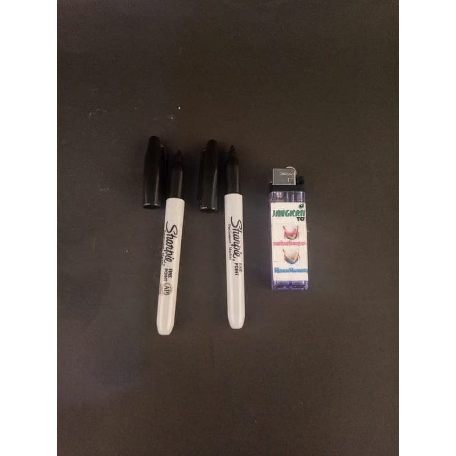 Jual Spidol Atau Pulpen Sharpie Permanent Marker Fine Point Hitam Murah ...