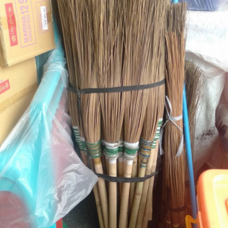 Jual Sapu Lidi Gagang Bambu Extra Kuat Dan Tebal | Shopee Indonesia