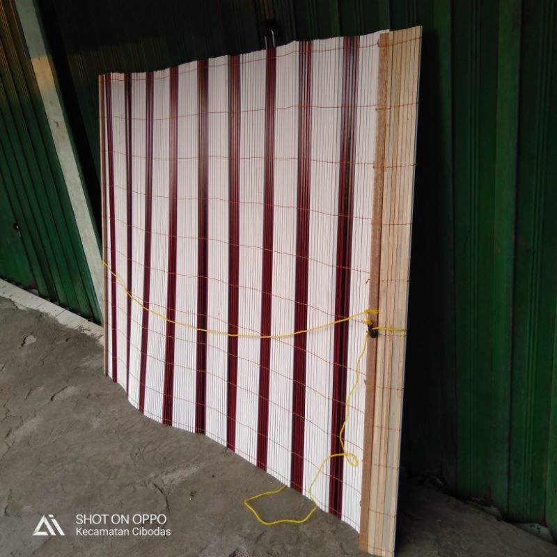 Jual tirai krey kayu asli OUTDOOR INDOOR warna cat 2 x 2 + katrol tali ...