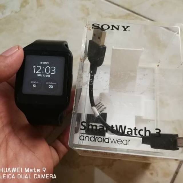Jual Sony Smartwatch 3 SWR50 FULSETT Kondisi Baik dan Masih Waterproof ...