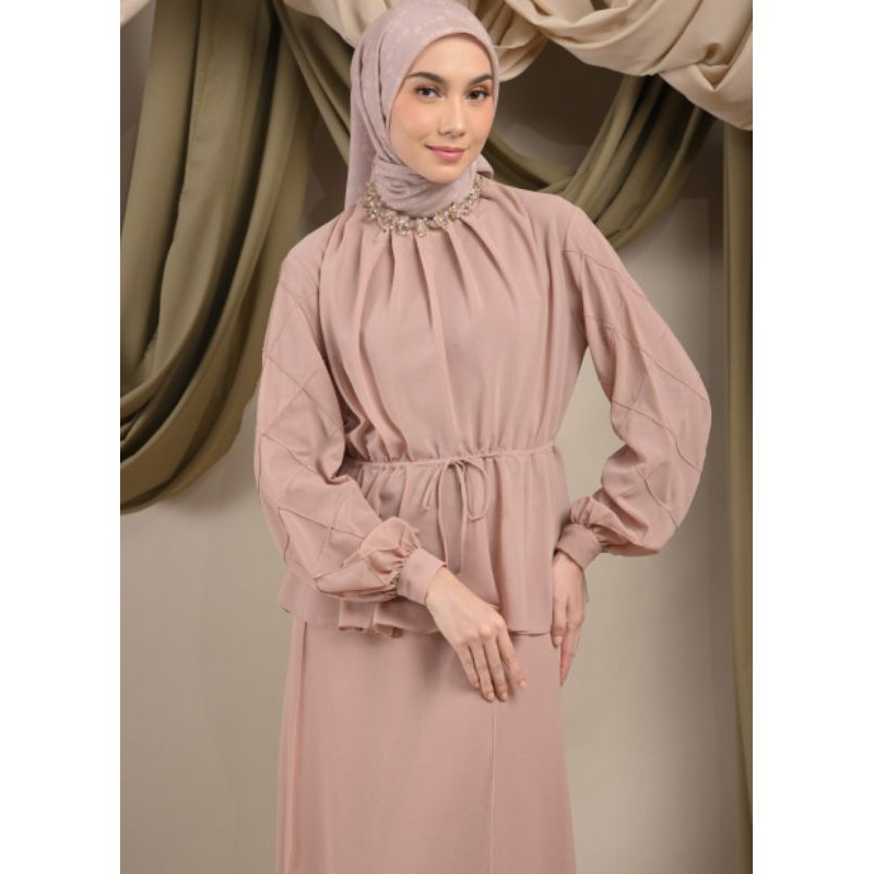 Jual Odella Blouse Local id (Blush) | Shopee Indonesia