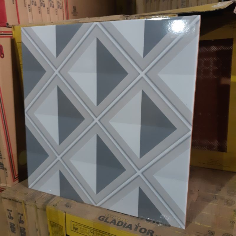 Jual keramik lantai 50x50 SAXON ABU | Shopee Indonesia