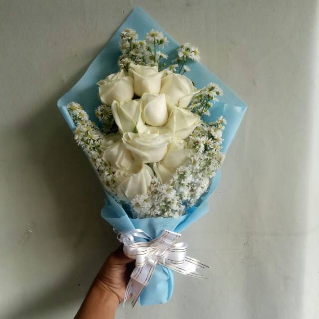 Jual Bucket Bunga | Hand Bucket | Bucket Bunga Wisuda | Shopee Indonesia